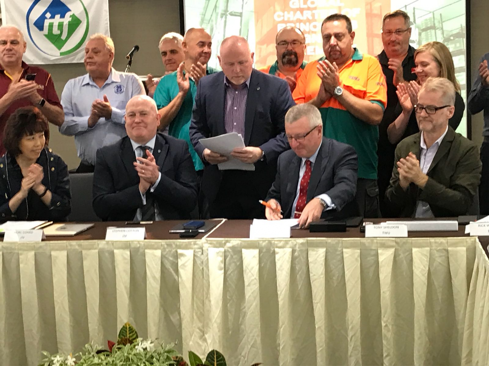 JOINT MEDIA RELEASE: Toll signs industry leading agreement with global ...